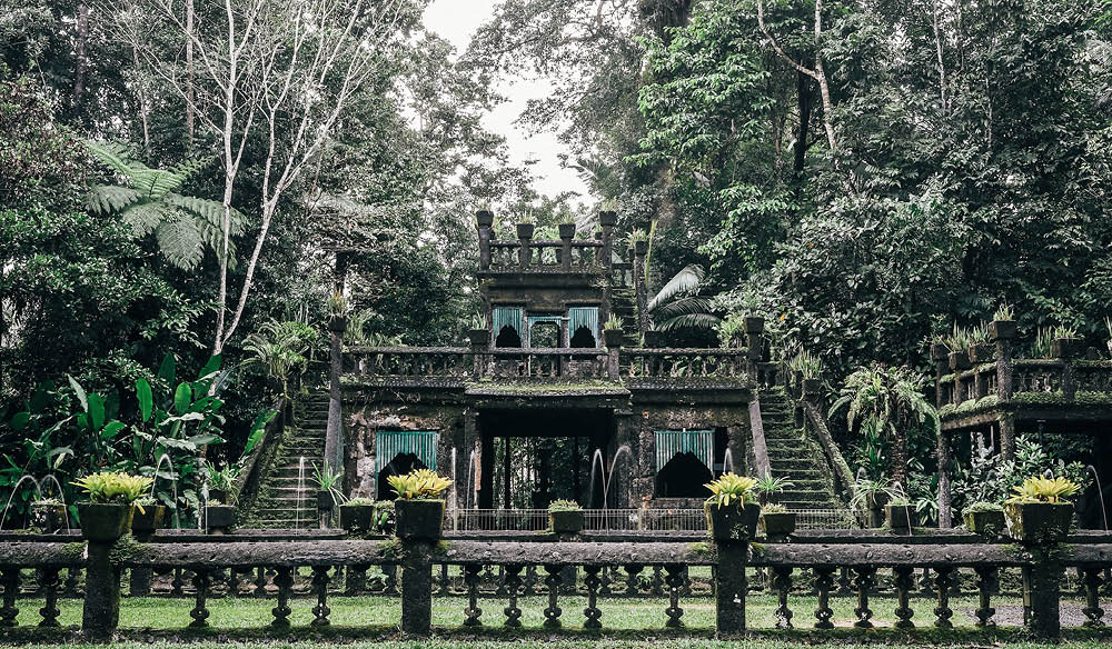 Everything to Know About Paronella Park and Castle in Cairns
