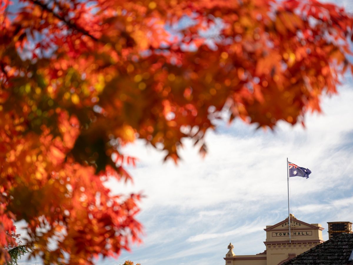 The 10 prettiest autumn towns in Australia you need to visit ...