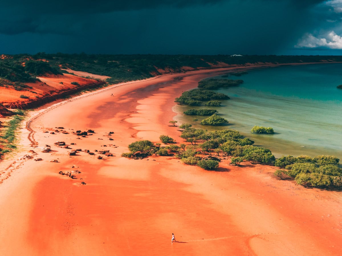 100 Aussie Wonders - Australian Traveller