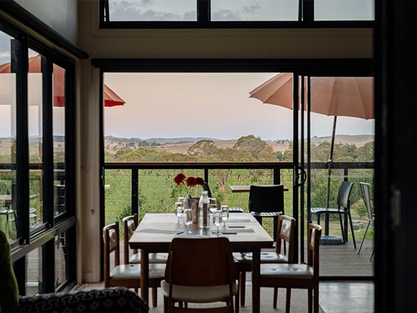The 23 Best Orange Wineries To Visit | Australian Traveller