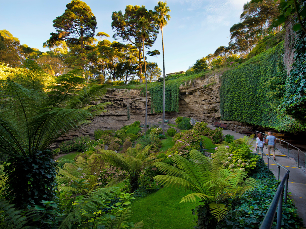 Fascinating Mount Gambier Sinkholes To Visit | Australian Traveller