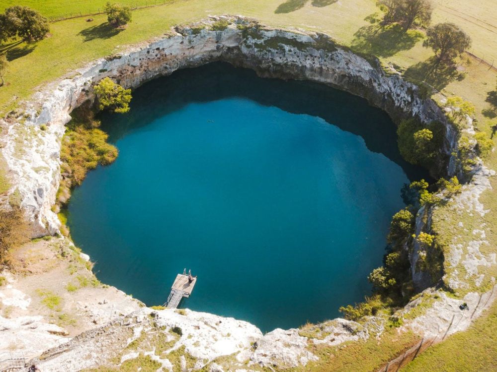 A Guide To The Magical Blue Lakes Of Mount Gambier | Australian Traveller