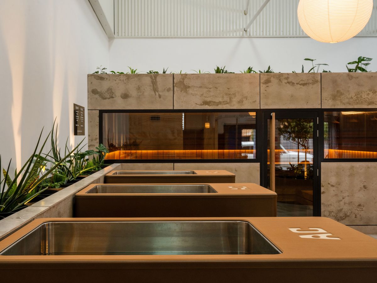 Aalto Community: new bathhouse in SA focuses on community