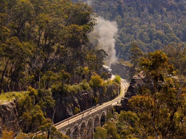 The new tiny home offering views of a Blue Mountains icon - Australian ...