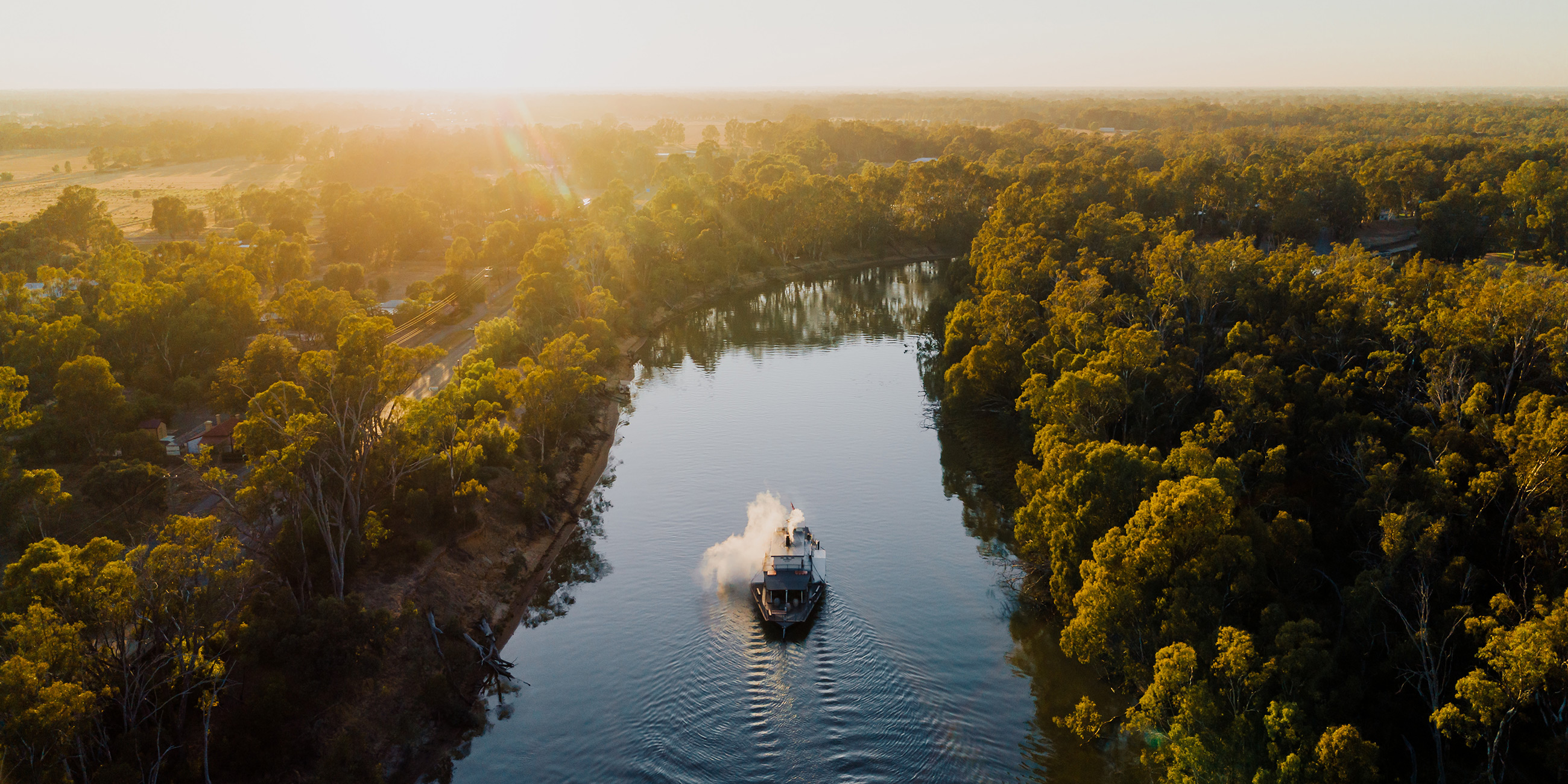 PS Australian Star: Australia's 1st 5-star overnight paddle steamer
