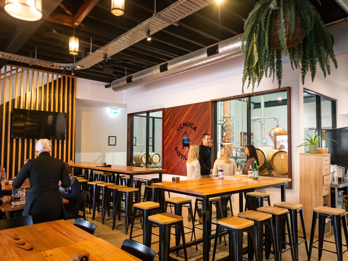 The Best Wineries And Distilleries In Echuca Moama | Australian Traveller